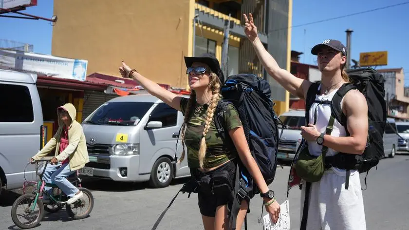 Azja Express: Pierwsza eliminacja, bolesne klapki i nocleg na ...