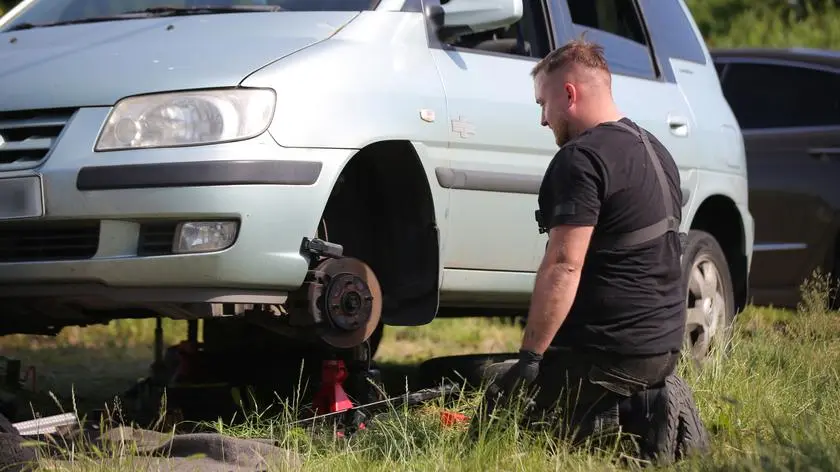 Mobilni mechanicy - seria 9 - TVN