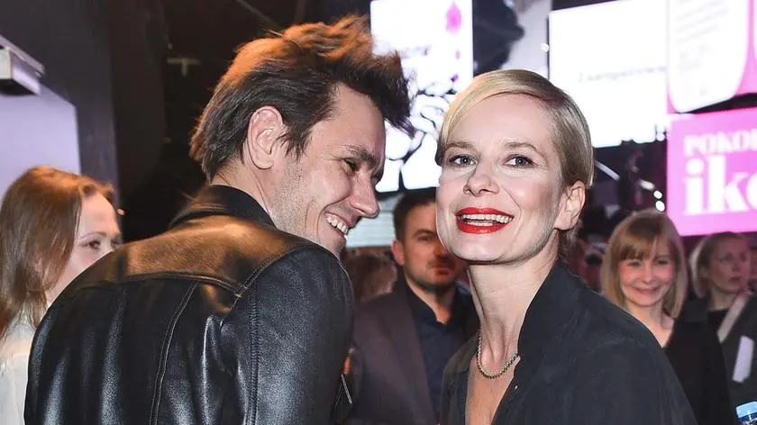 Bartosz Gelner na zdjęciu z Magdaleną Cielecką. Takie kadry to rzadkość ...