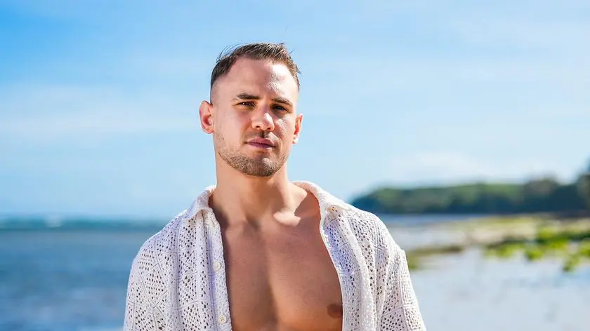 Michał Lis z "Hotelu Paradise 11" – kim jest, ile ma lat, wiek, skąd ...