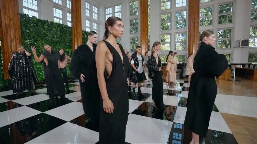 Top Model 14, odc. 3. Pierwszy pokaz mody. Najlepsi zostaną w programie ...