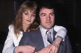 Mąż Bonnie Tyler ją zdradzał? Robert Sullivan dostał zawału, gdy ...