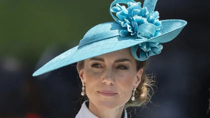 Księżna Kate ma problemy ze zdrowiem? Częściowo wycofuje się z życia ...