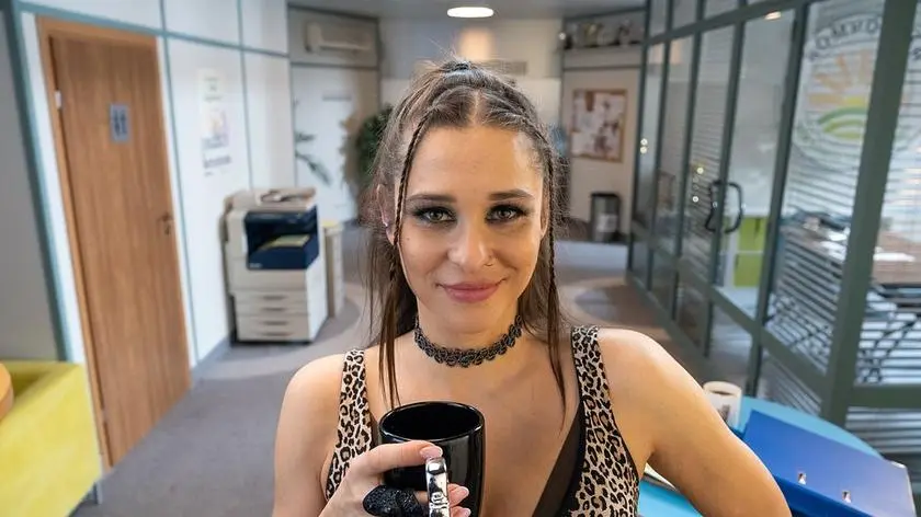 FRETKA (ANNA SZYMAŃCZYK) - TVN