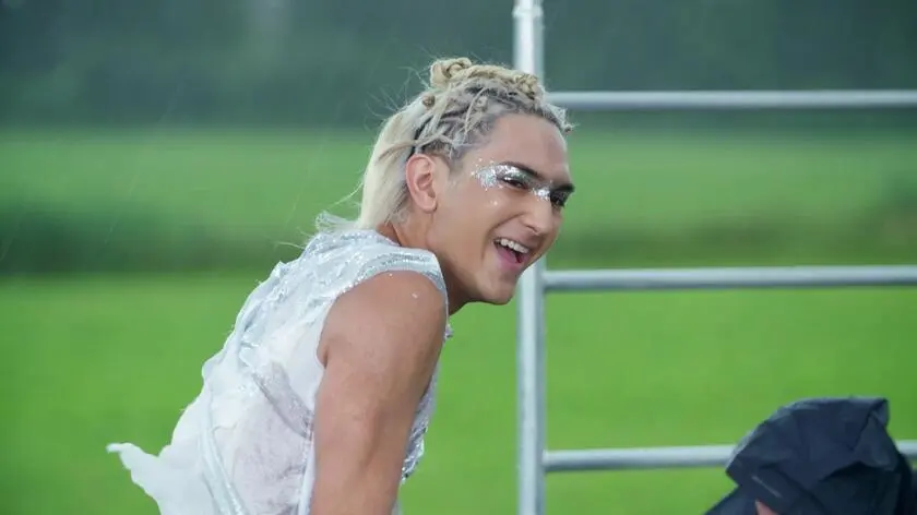 Top Model 11: Krystian Embradora pozował pod wodą S011E06 - TVN