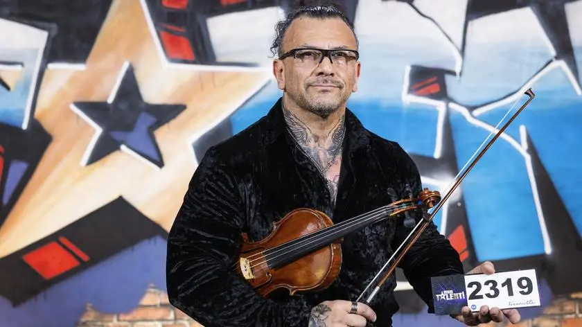 Carlitos MAC z "Mam Talent! 16"– kim jest, ile ma lat, skąd pochodzi ...