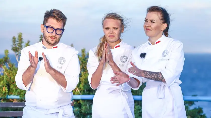 Precyzyjne płatki kwiatów, trudne filetowanie, gotowanie w upale. Tak ...