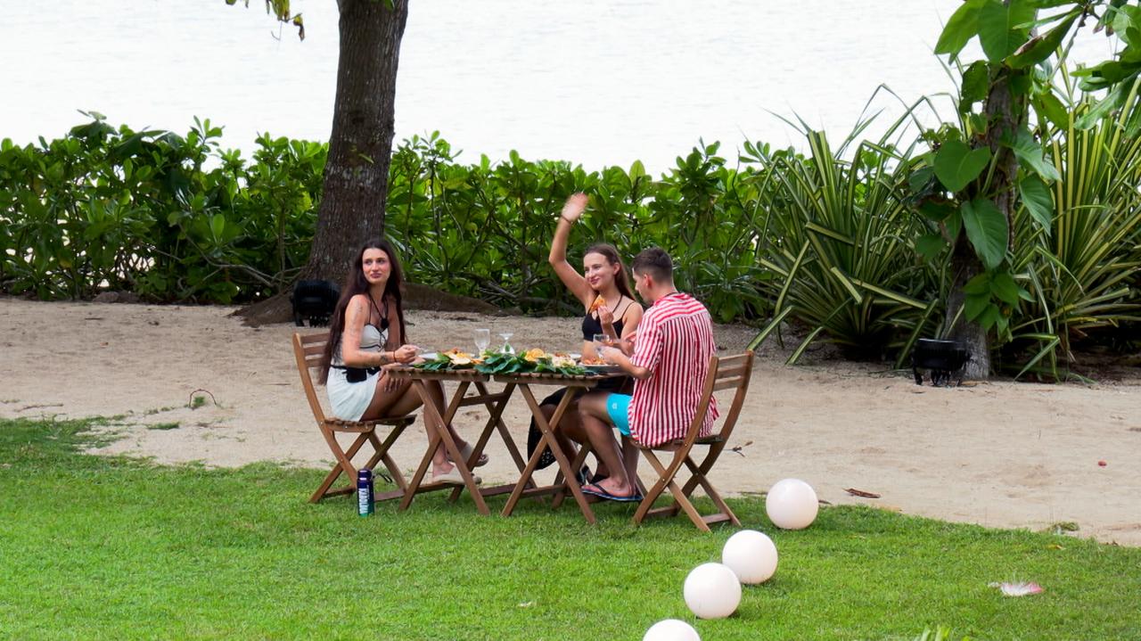 Hotel Paradise 10 - TVN