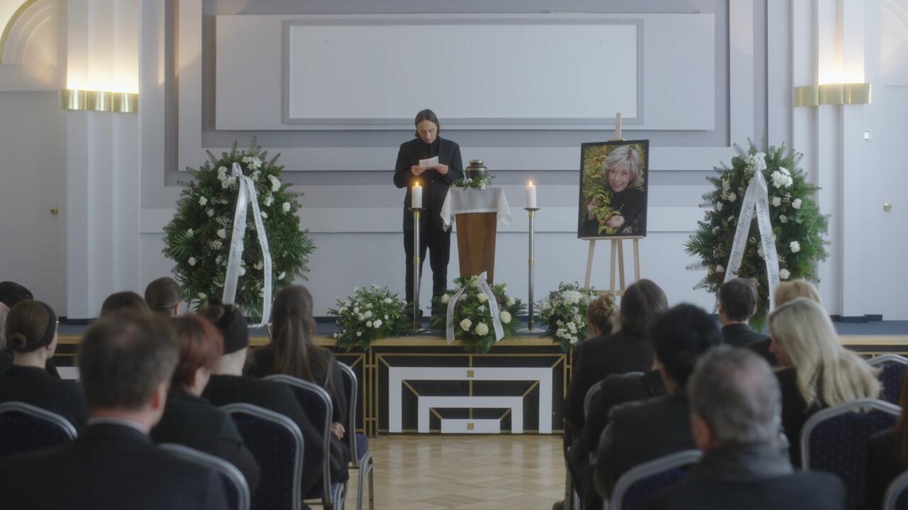 Herkules: Pogrzeb babci Herkulesa - TVN