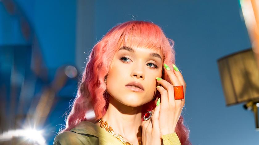 Top Model 11: bryska zaśpiewała swój przebój w finale S11E14 - TVN