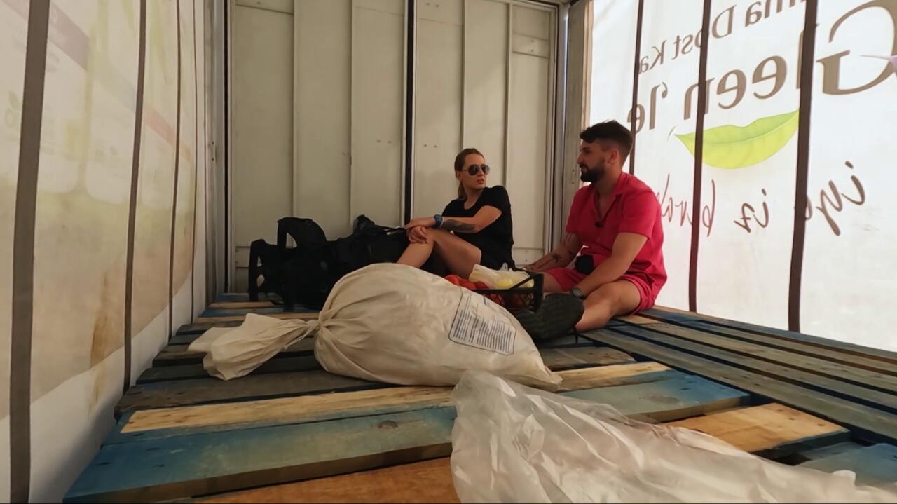 Azja Express: Andziaks bała się jechać zamknięta na pace S03E05 - TVN