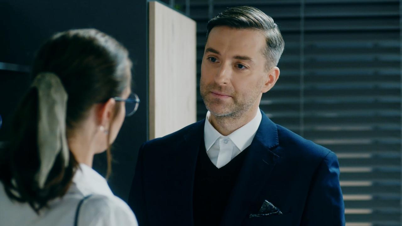 BrzydUla, odc. 244 - TVN